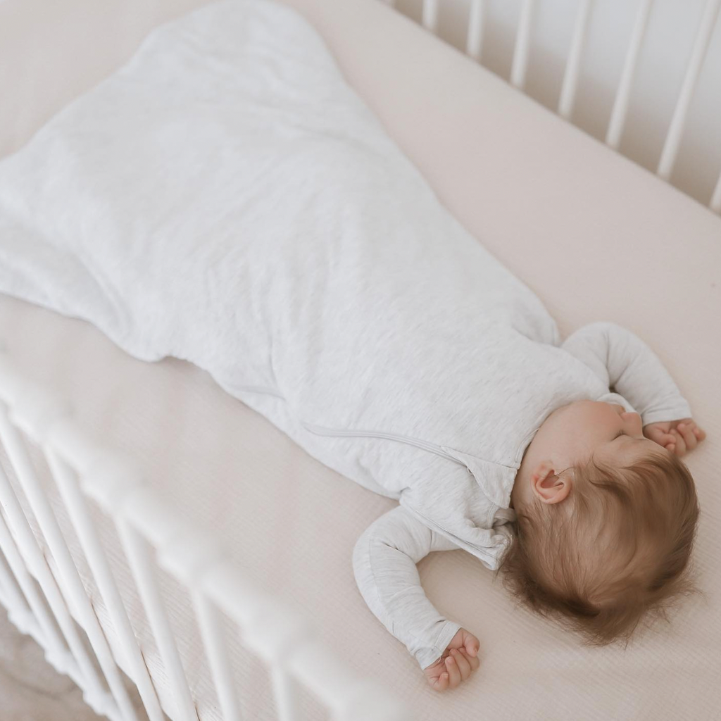 How Can I Keep My Baby Warm at Night Without a Blanket? | gunamuna